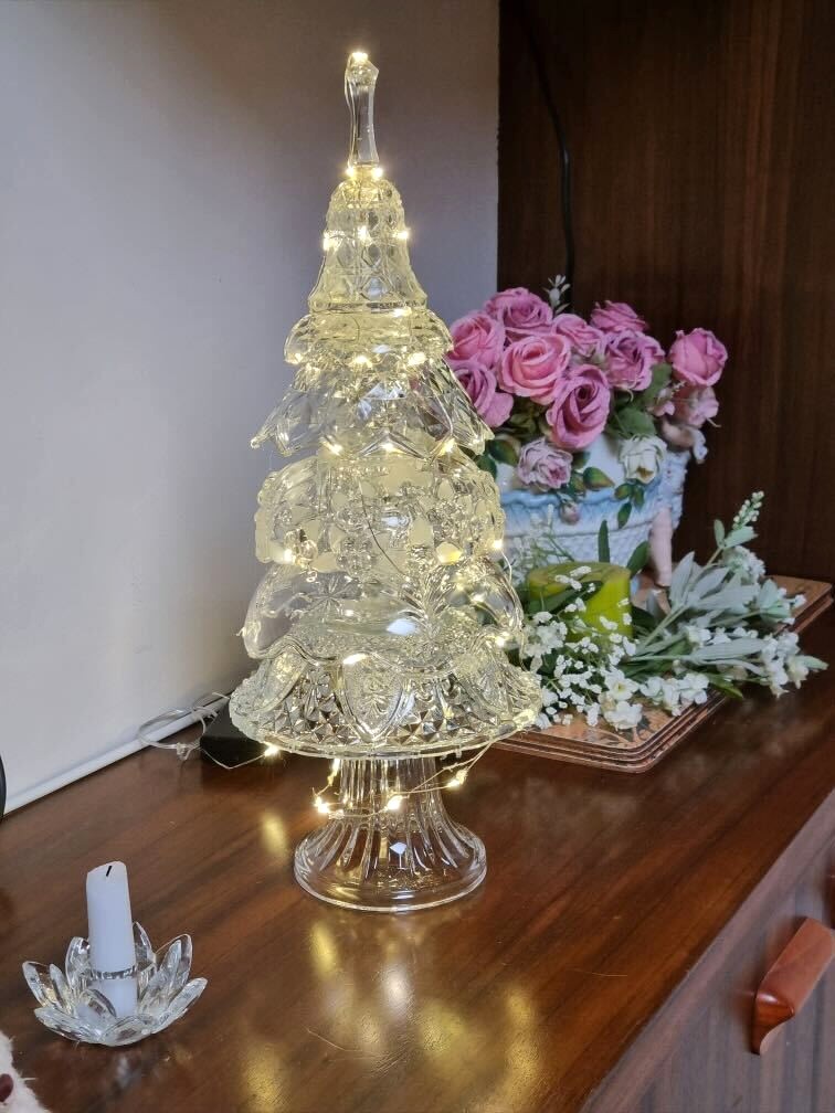 Stunning Glass Christmas Tree Workshop | Christmas Special – November ...