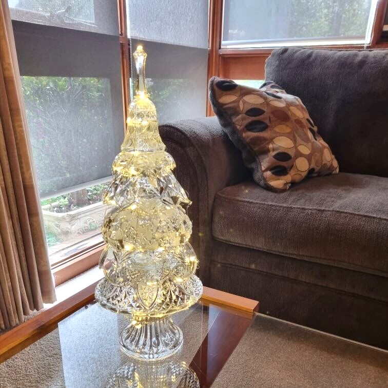 Stunning Glass Christmas Tree Workshop | Christmas Special – November ...
